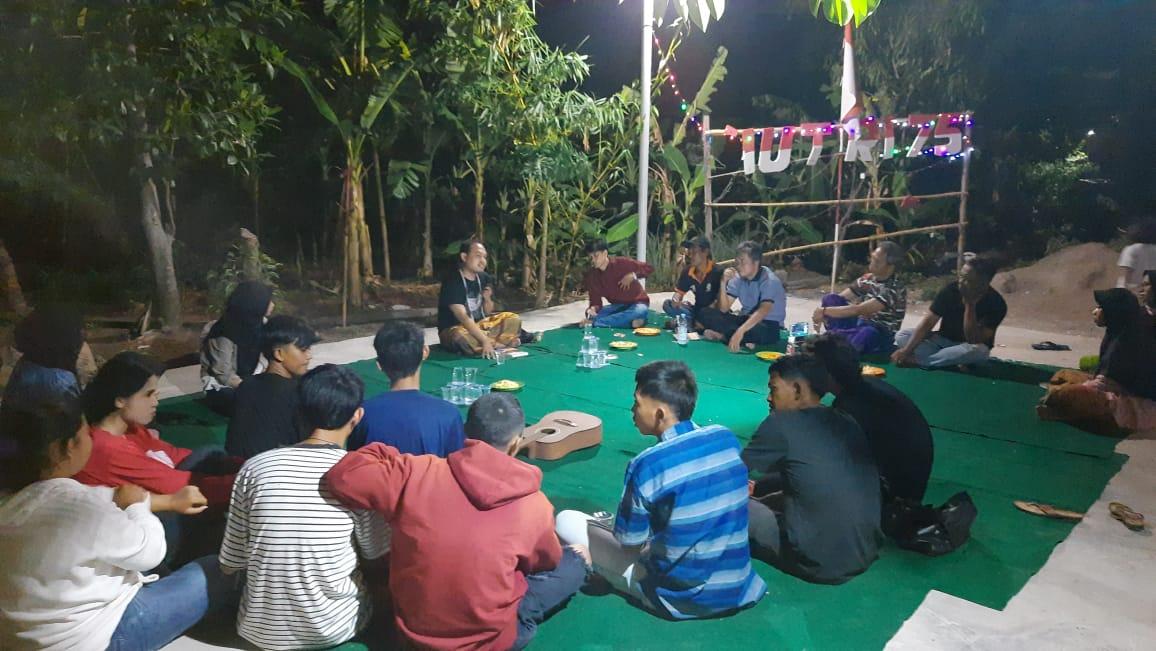 Kenalkan Sejarah di Tempat Kelahiran Sendiri – Radar Cirebon ID