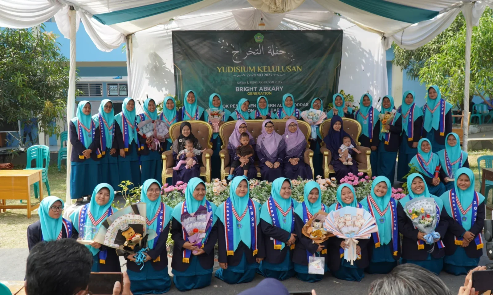 Sukses Ikuti Yudisium Kelulusan, 56 Lulusan Pondok Pesantren Al Muqoddas Cirebon Siap ...