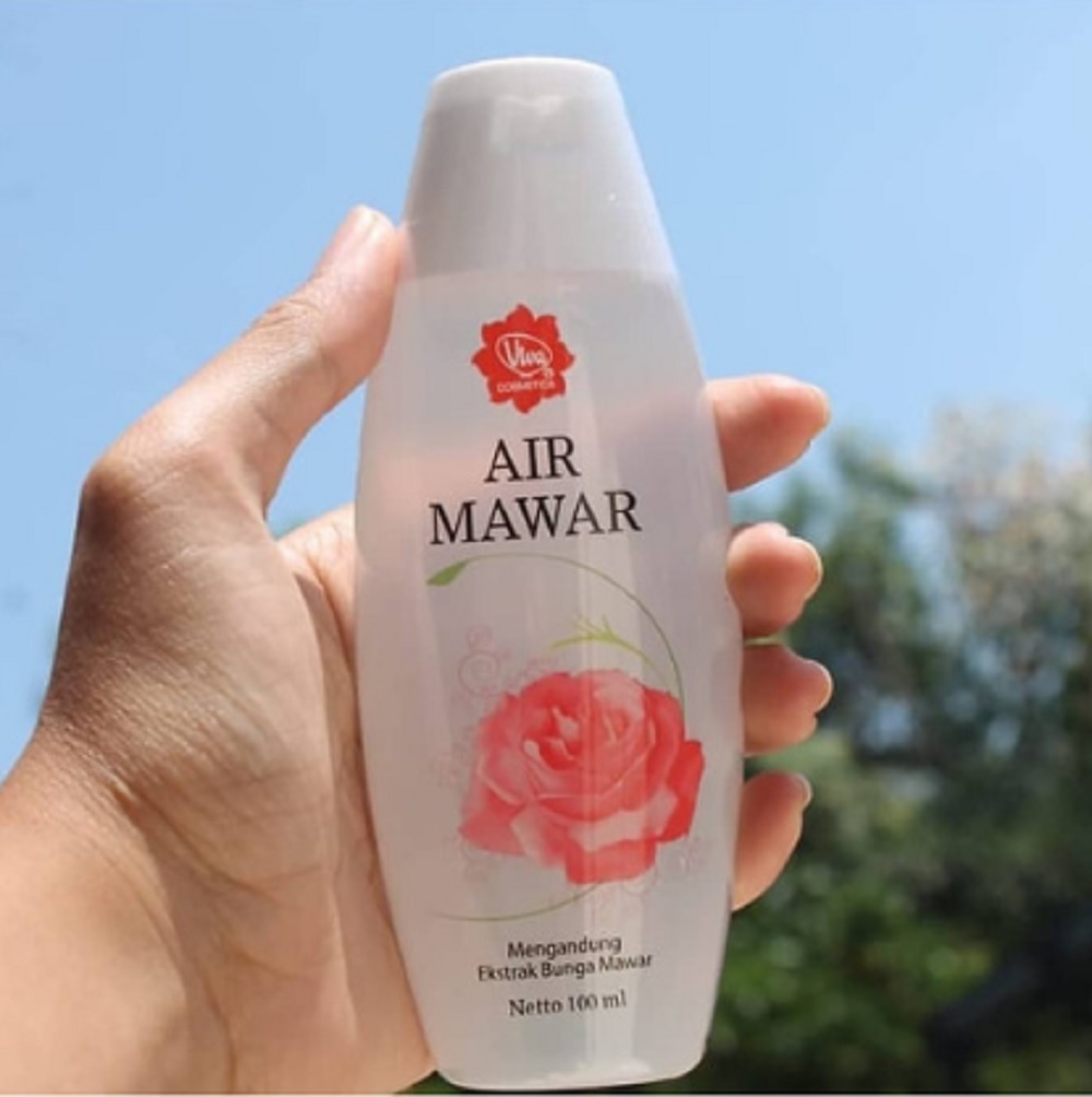 Perhatikan Dan Cermati 3 Cara Berikut Menggunakan Air Mawar Viva Di ...