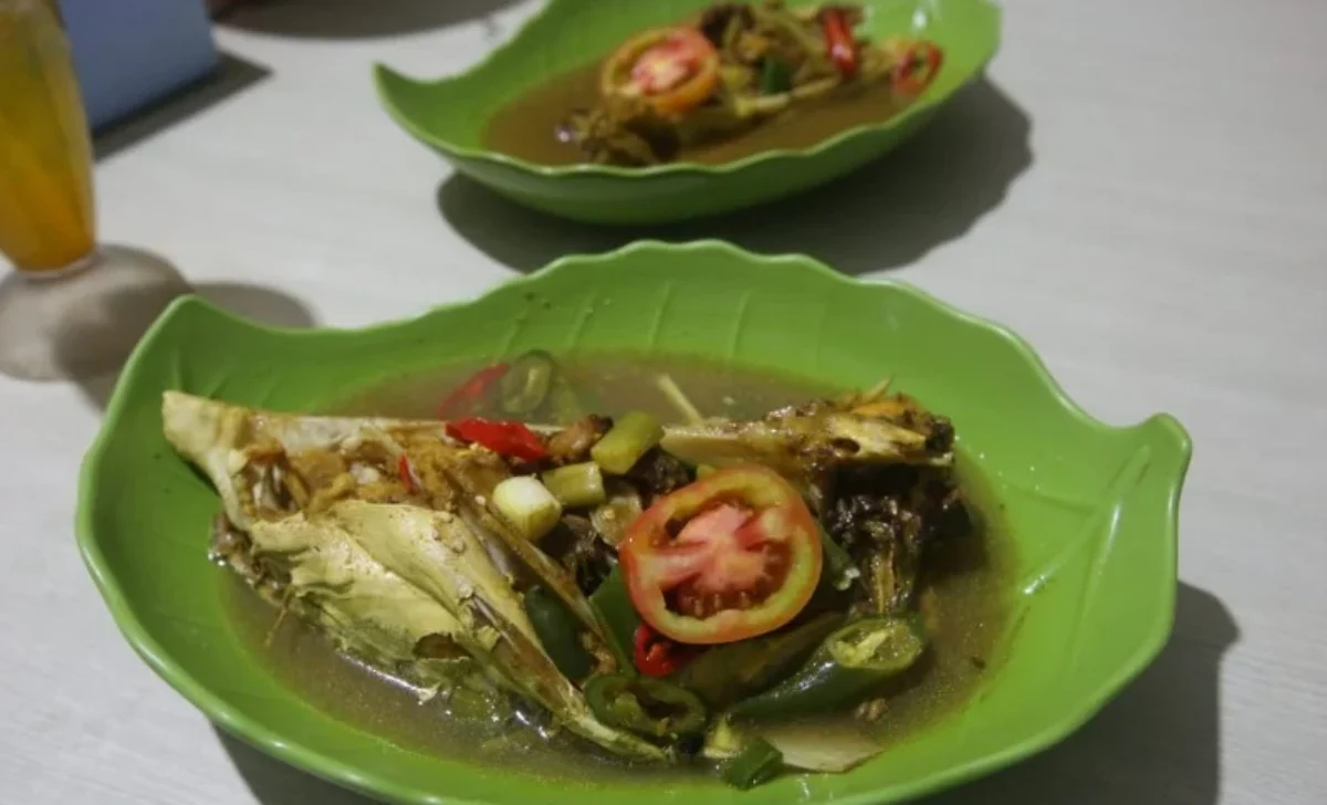 Resep Gomyang Ikan Jambal Roti: Sajian Khas dengan Cita Rasa ...