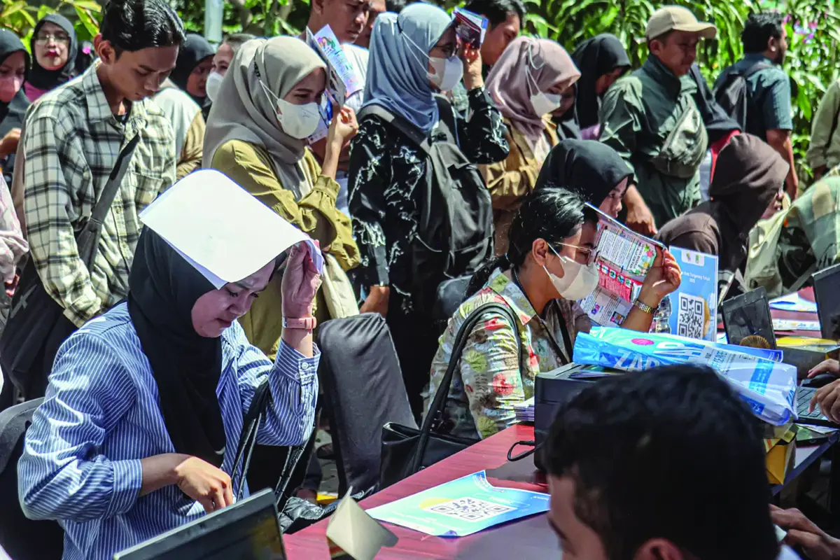 Kemenaker Bakal Hapus Syarat Batasan Umur hingga Good Looking di ...