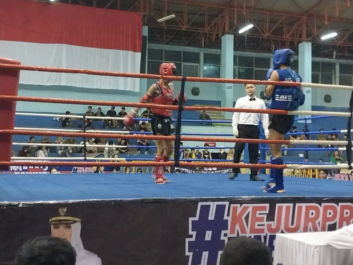 Ratusan Atlet Bersaing di Kejurprov Muaythai Jawa Barat Tahun 2025, Ada ...