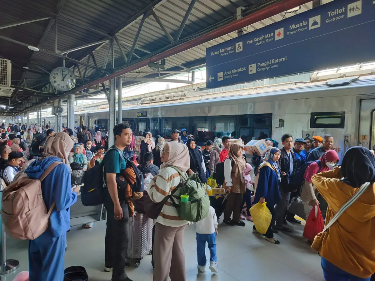 Buruan: Tiket Kereta Api H-3 Lebaran atau 18 Maret 2026 Sudah Bisa ...